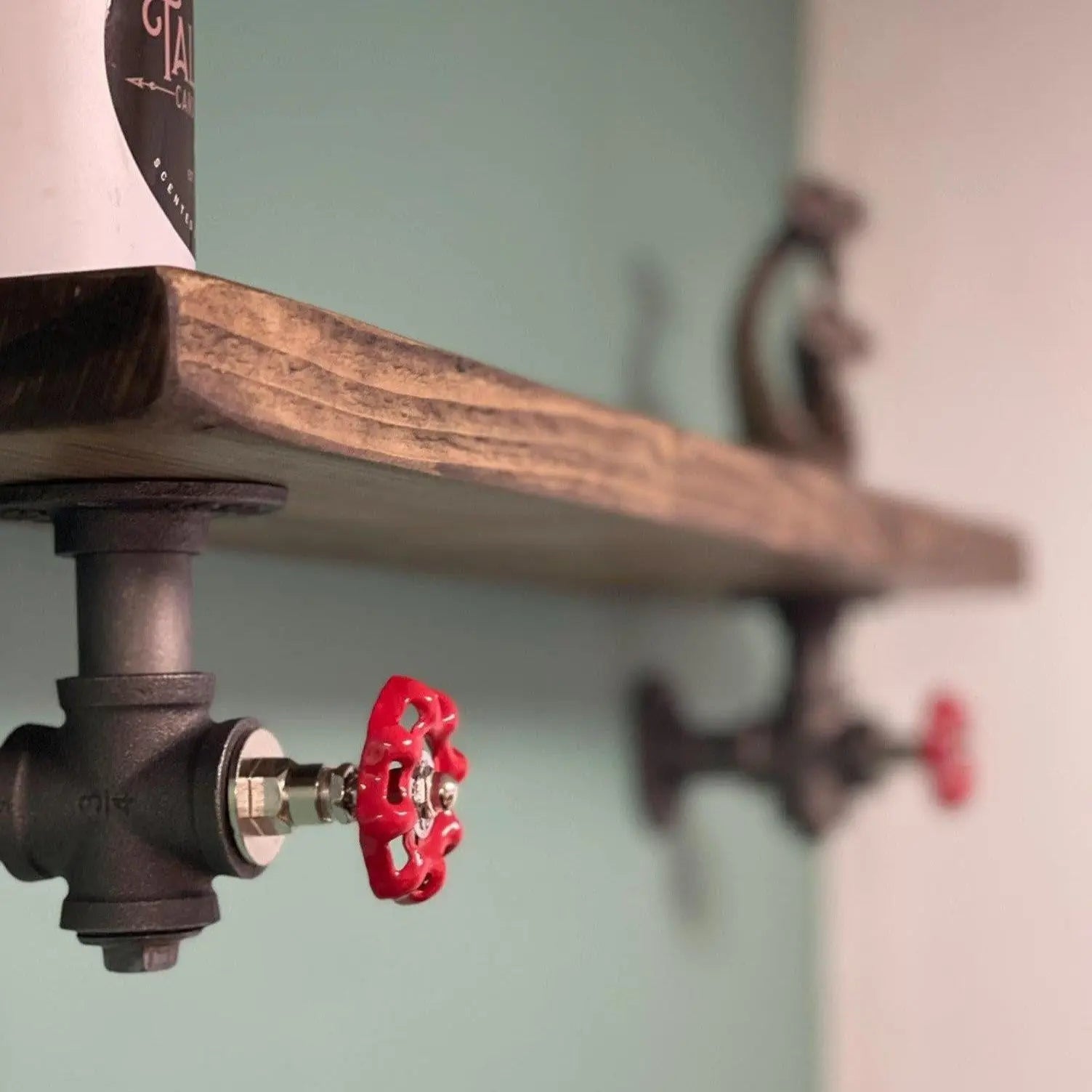 Rustic Shelf with Tee Valve Pipe Brackets | 15cm – Urban Reclamation